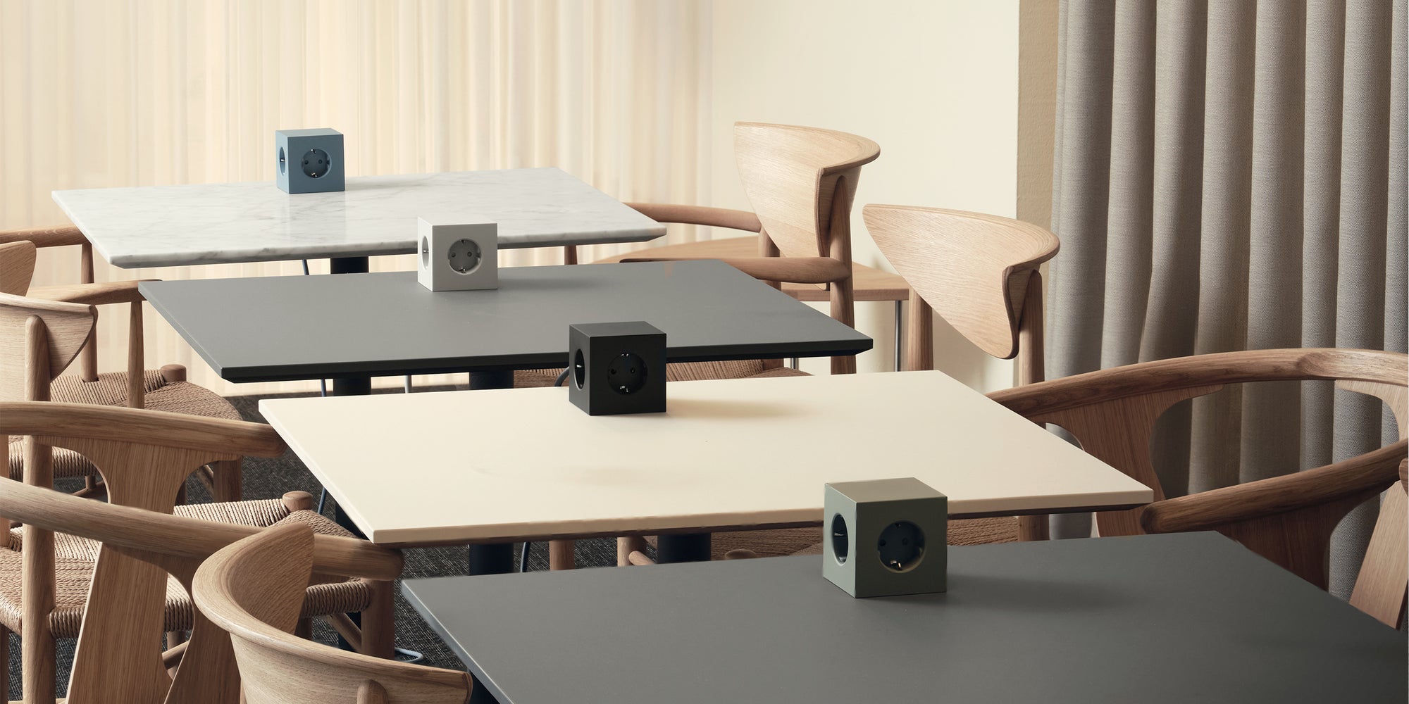 Square 1 - Power Extender – AVOLT