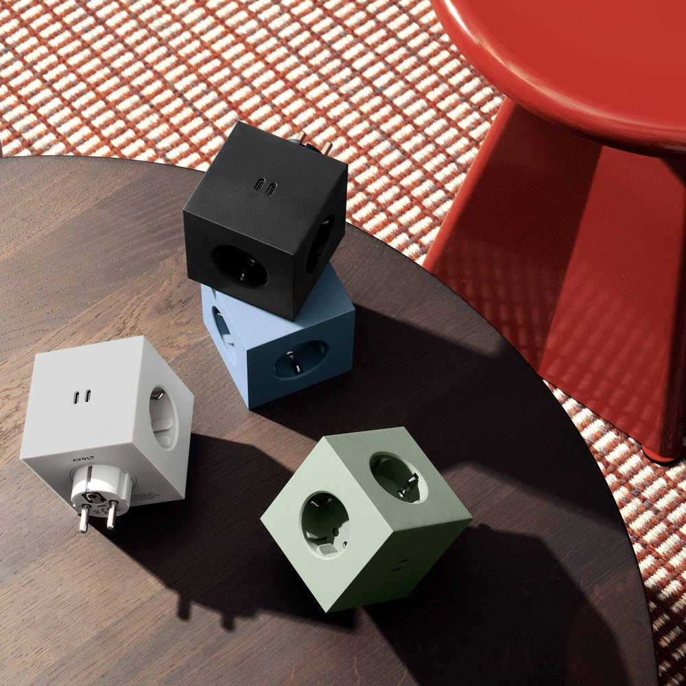 Square 2 - Power Extender – AVOLT